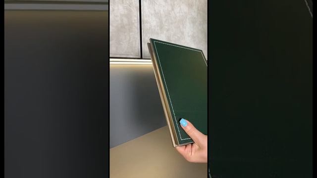 Шкафы с кожаными фасадами#дизайнинтерьера