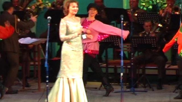 2006 - Т. Болдырева и оркестр Снежинского полка. "Вдоль по улице..."