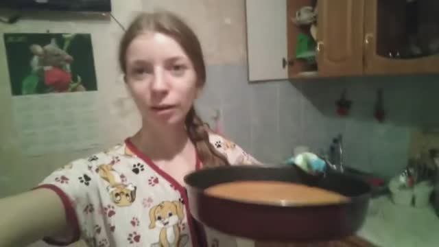 АРХИВ / УЧИМСЯ ГОТОВИТЬ с ЕКАТЕРИНОЙ Р: Банановый пирог с ванилином