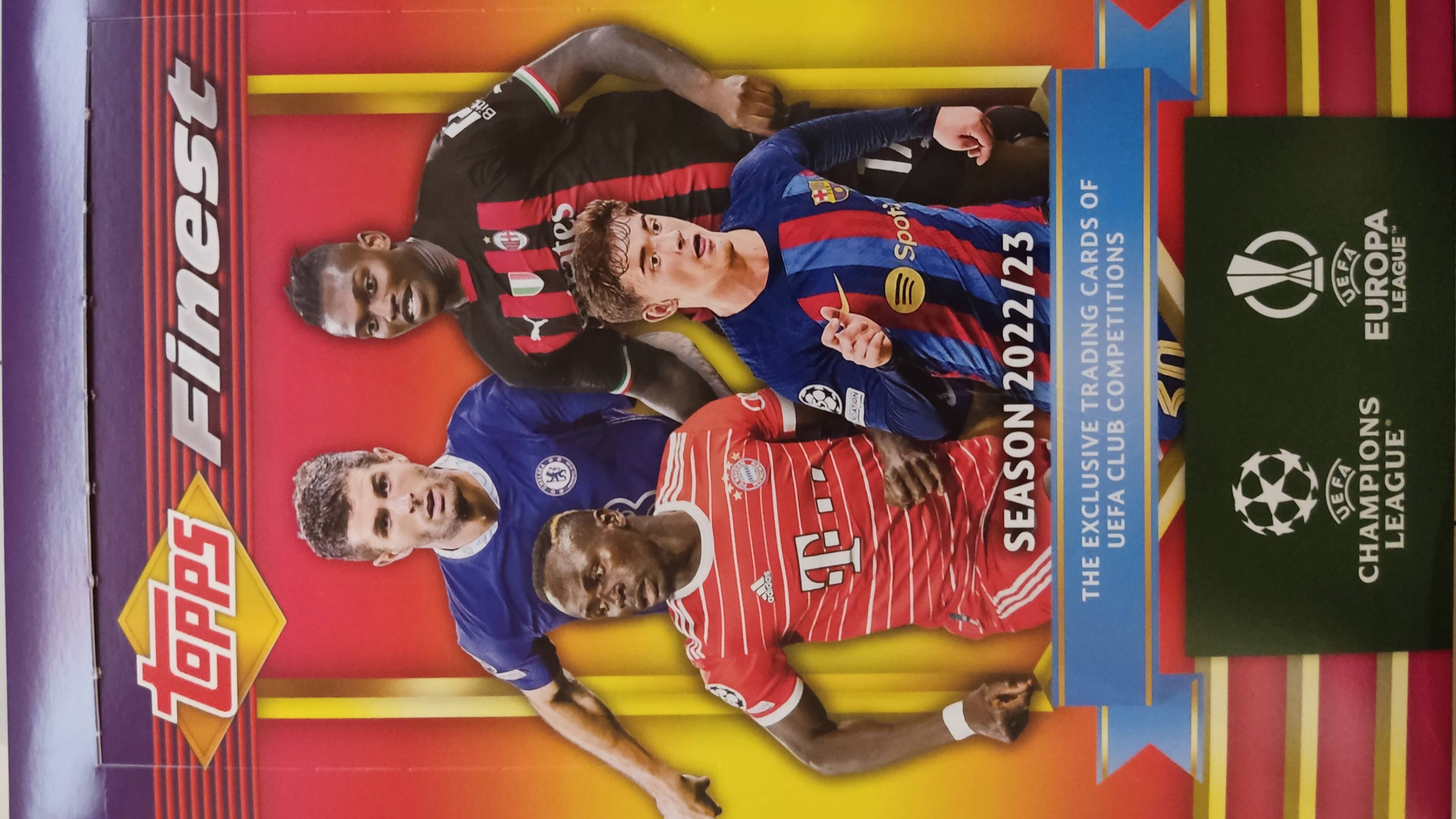 Брейк 22/23 Topps Finest Flashbacks UEFA Club Competitions Soccer Hobby Box # 1.mp4