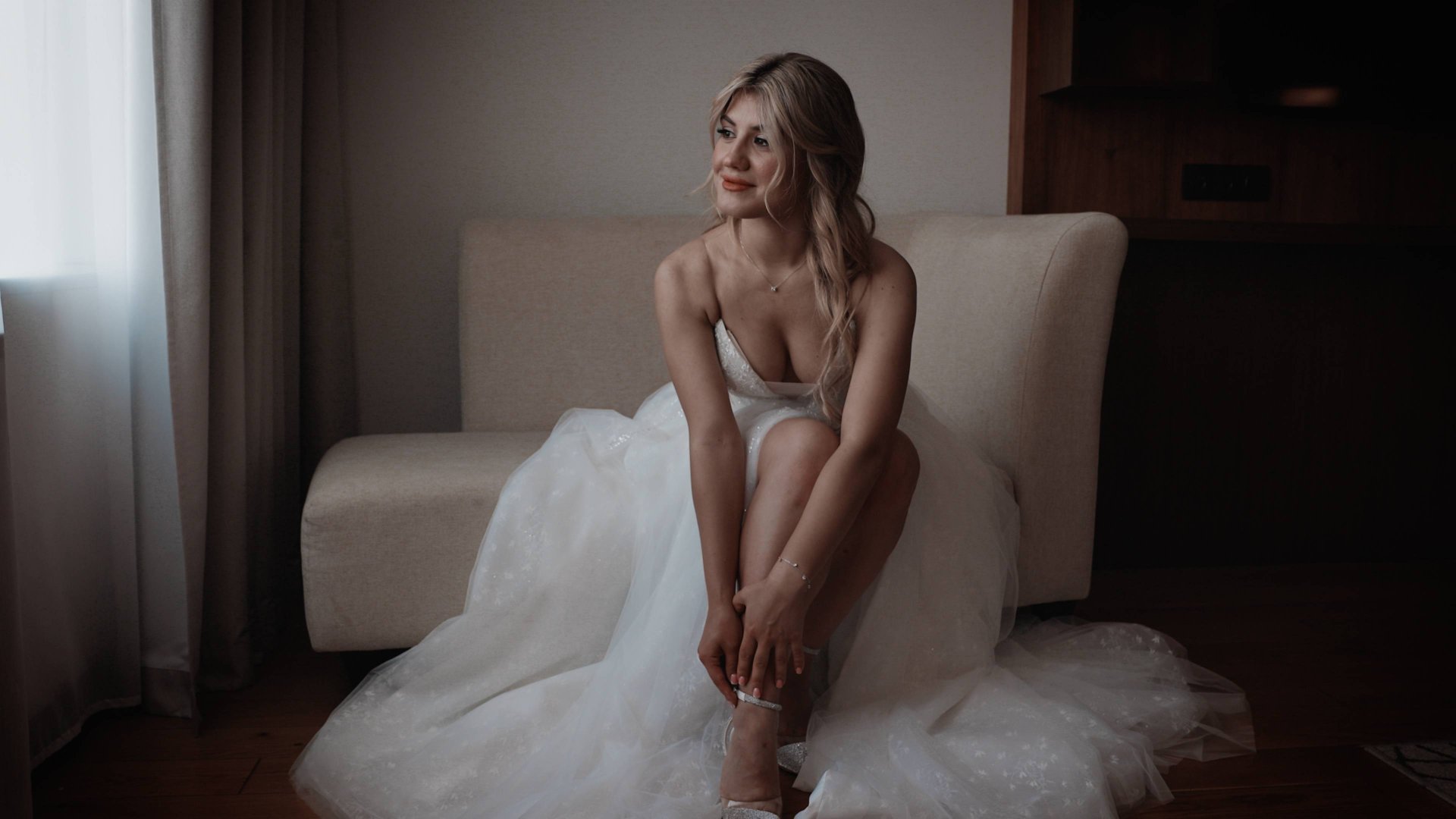 Ролик Сборы Катя Отель