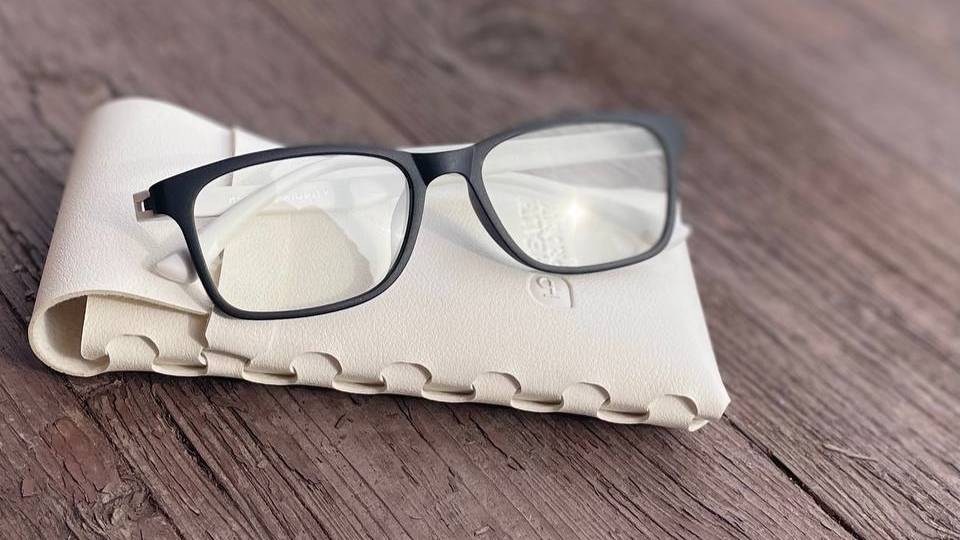 Компьютерные очки. Защитные очки от компании WHIEDA. Высокотехнологичные очки – это Ваша защита