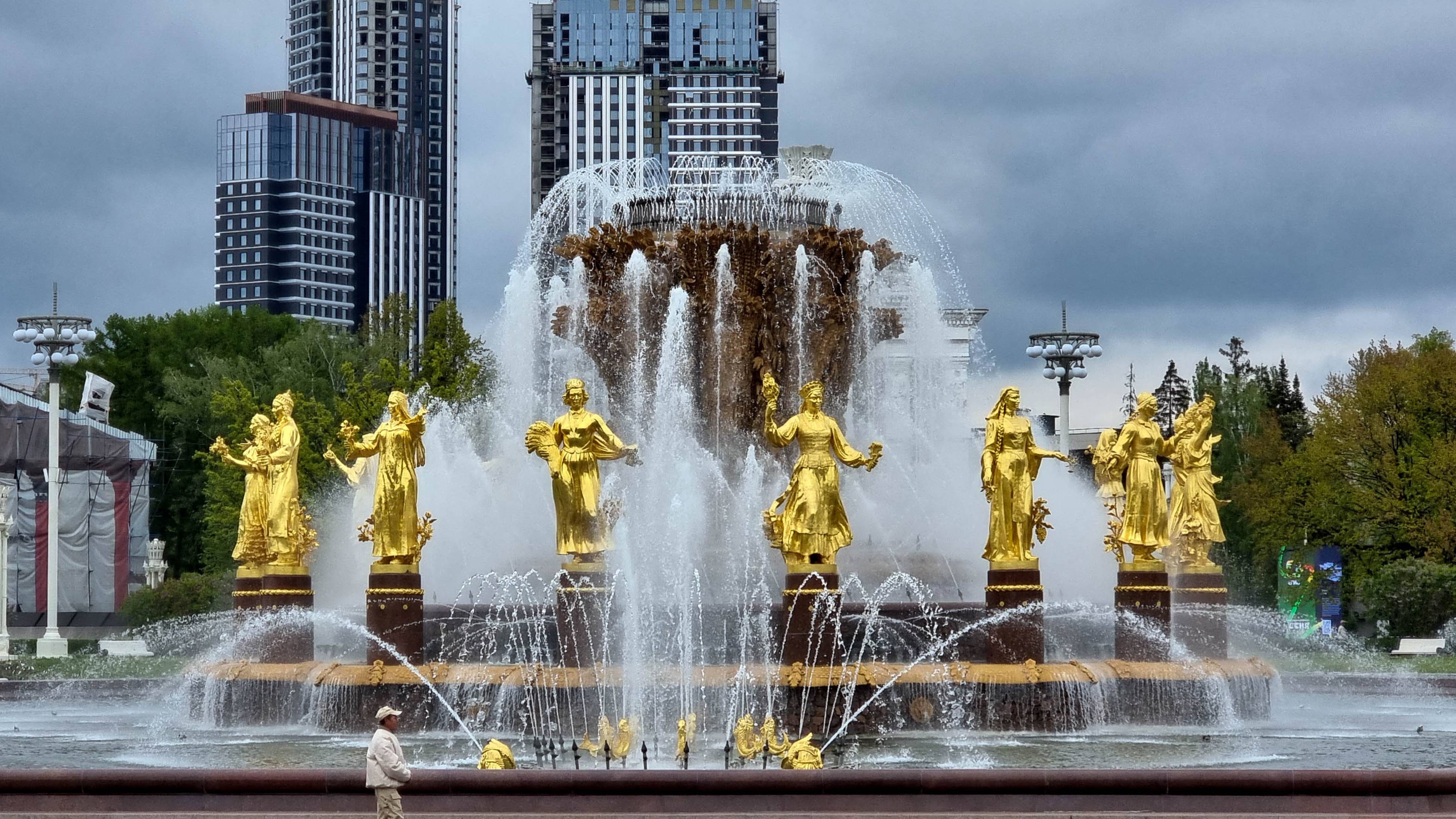 Москва. ВДНХ. 12.05.2024г.