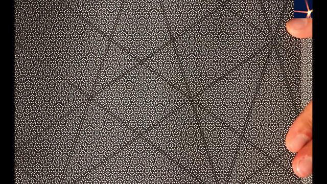 Мозаика Пенроуза, бесконечная и неповторимая