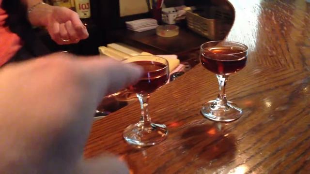 Что попробовать в Бремене? Алкогольный Sluk ut de Lamp