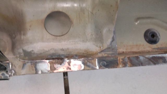 3-й день ремонта. Замена порогов Опель Фронтера Б