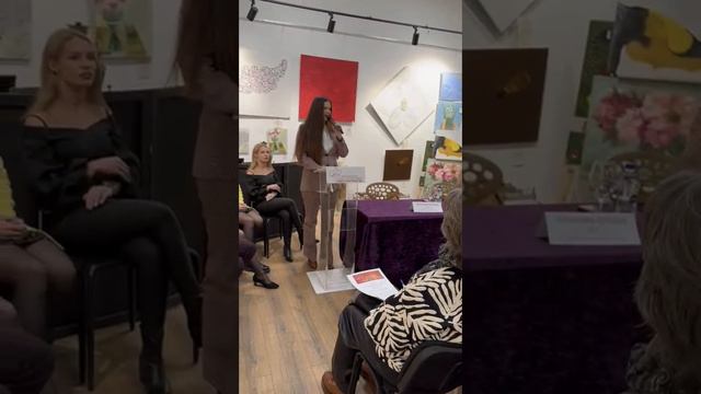 Галерея молодых и малоизвестных художников *Новое пространство*