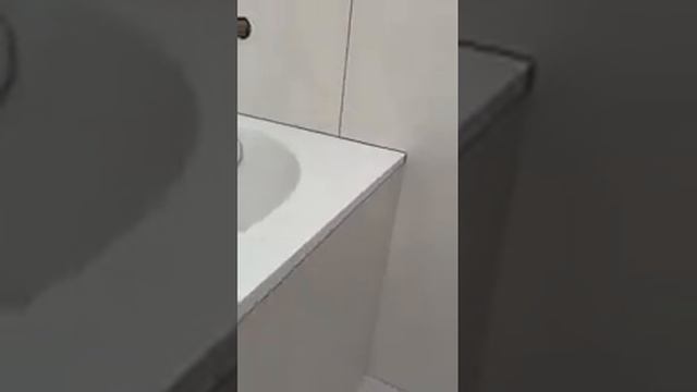 Сколько-же-всё-таки-должен-зарабатывать-плиточник-плиточникмосква-ванна-ванная-shortvideo