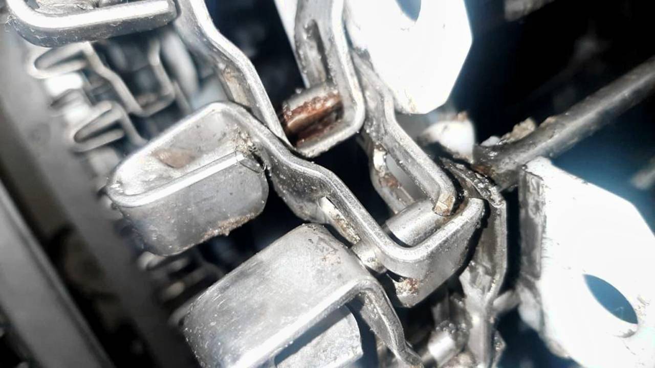 Коррозионное растрескивание под нагрузкой (напряжением)