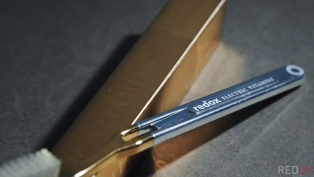 Зубная щетка redox