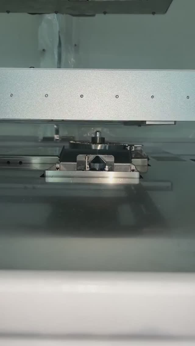 Работа отдельностоящей системы селективной пайки