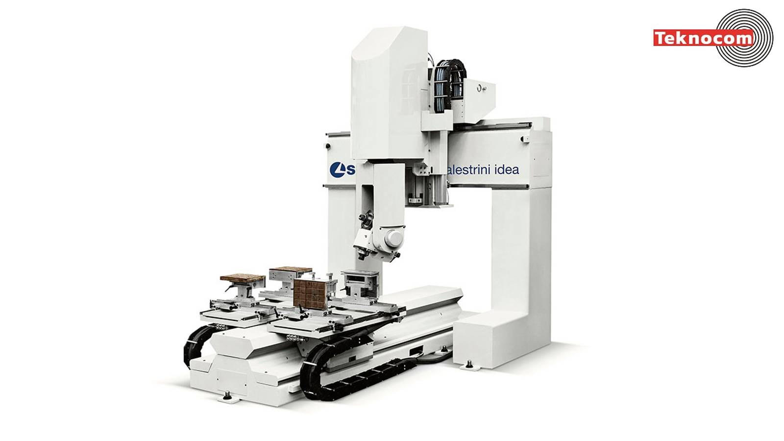 Balestrini IDEA - портальный 5-ти осевой обрабатывающий центр с ЧПУ с двумя рабочими столами