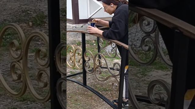 Сделали и установили мост через ручей. #холодная сварка #мостик своими руками