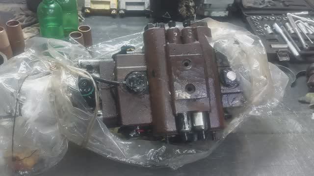 Диагностика насоса хода погрузчика МКСМ-800 Четра с электроуправлением