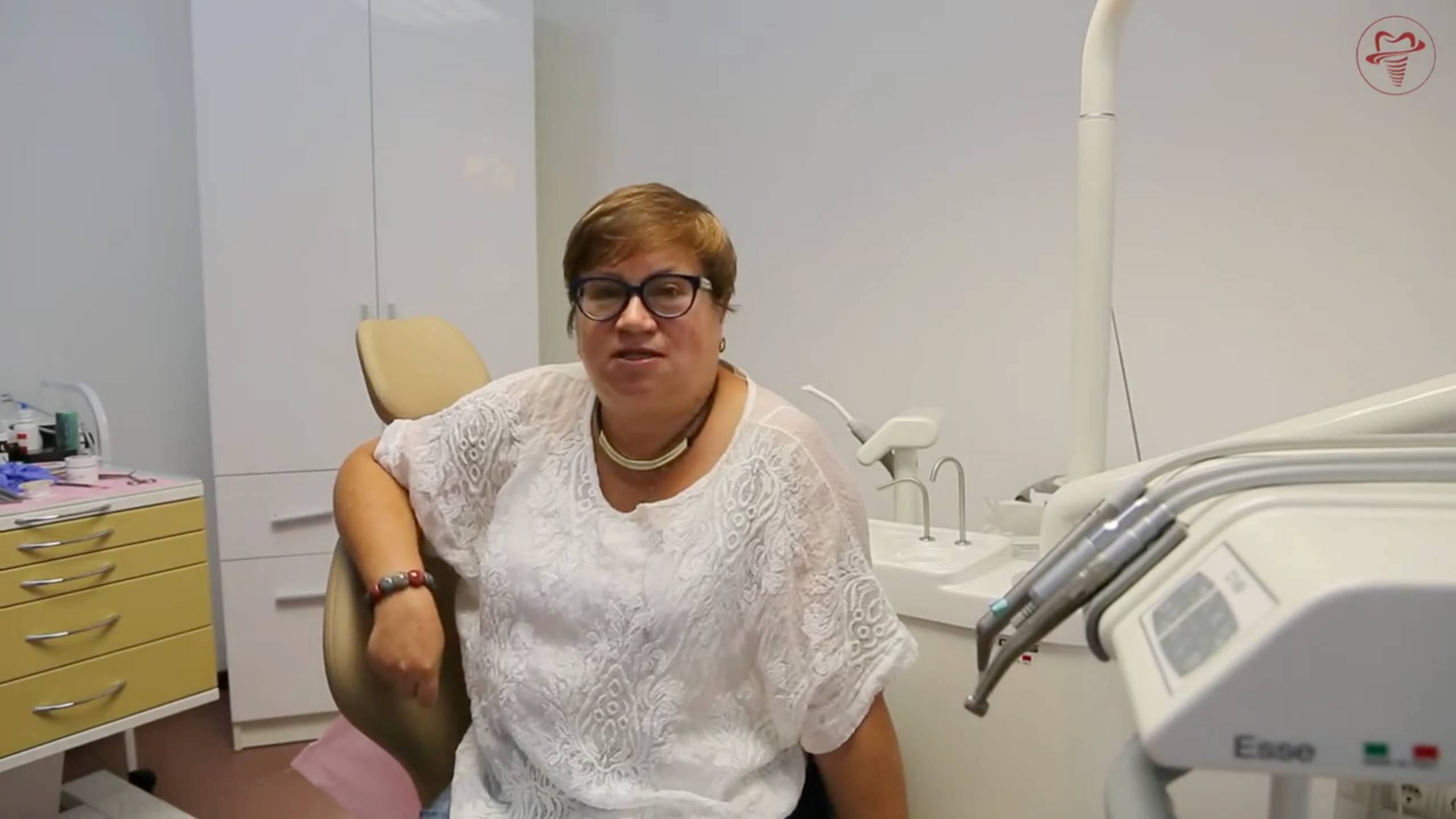 Отзыв пациентки Центра Имплантации Доктора Федорова о замене зубов имплантами