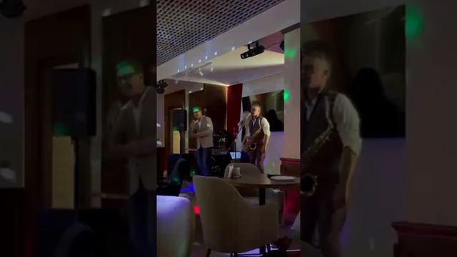 Ресторан галерея Осенний вечер