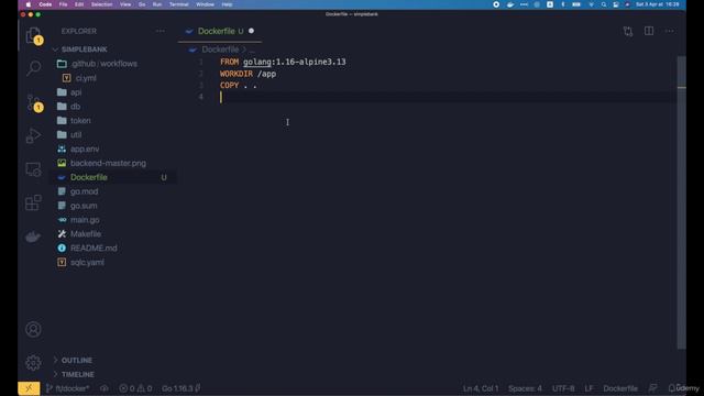 001 How to build a small Golang Docker image with a multistage Dockerfile