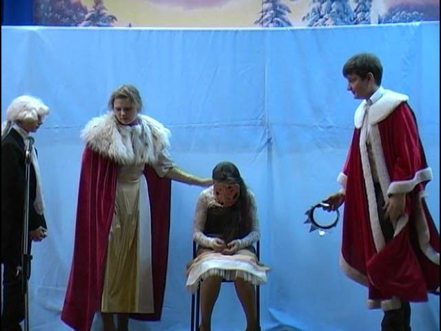 Новогодний спектакль Щелкунчик в школе 15.