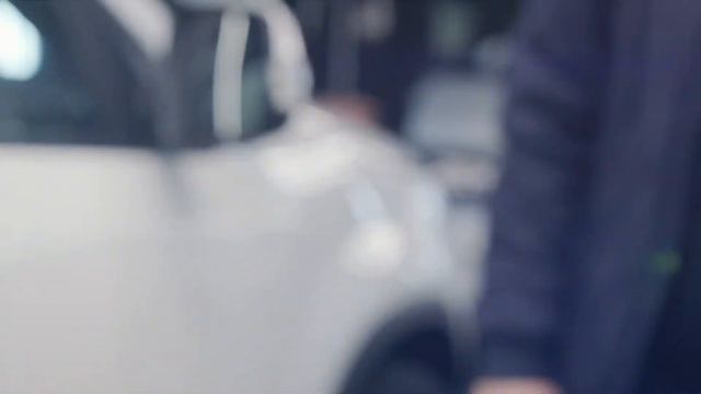 Удаление вмятин без покраски KIA Sorento в детейлинг-центре SET-AUTO.PRO