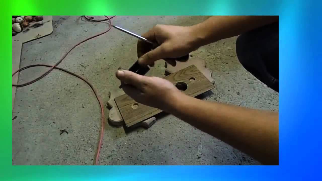 Как вырезать отверстие в гипсокартоне или фанере?