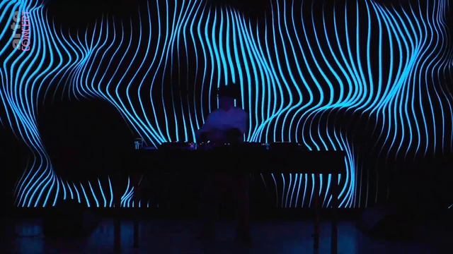 Claus dans Chat with a DJ