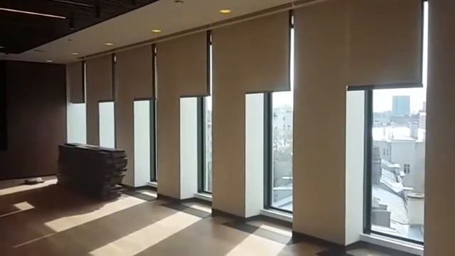 Рулонные шторы День _ Ночь с электроприводом