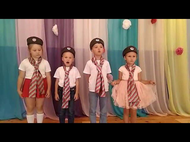 Поздравляем с Днем железнодорожника!