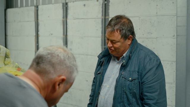 Махинаторы \ Wheeler Dealers (Сезон 17, Серия 10) :: Volkswagen Golf Mk IV Кабриолет