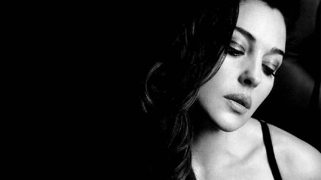 УИЛЬЯМ ШЕКСПИР  СОНЕТ №127 "ПРЕКРАСНЫМ НЕ СЧИТАЛСЯ ЧЕРНЫЙ ЦВЕТ.."