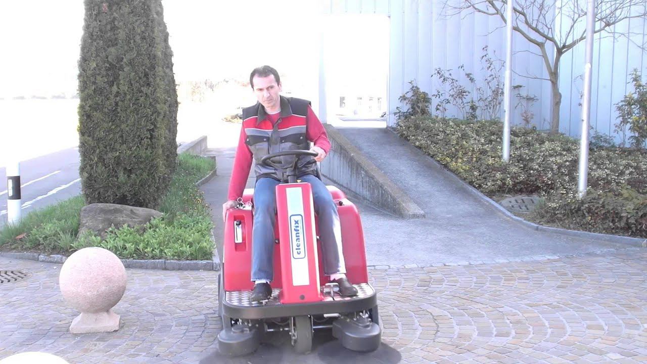 Автономная подметальная машина  с местом для оператора Cleanfix KS 1100 для чистки твердых полов