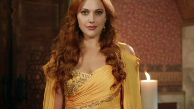 Хюррем Султан поздравляет Султана Сулеймана с Днём Рождения - Великолепный век - Мэрилин Монро