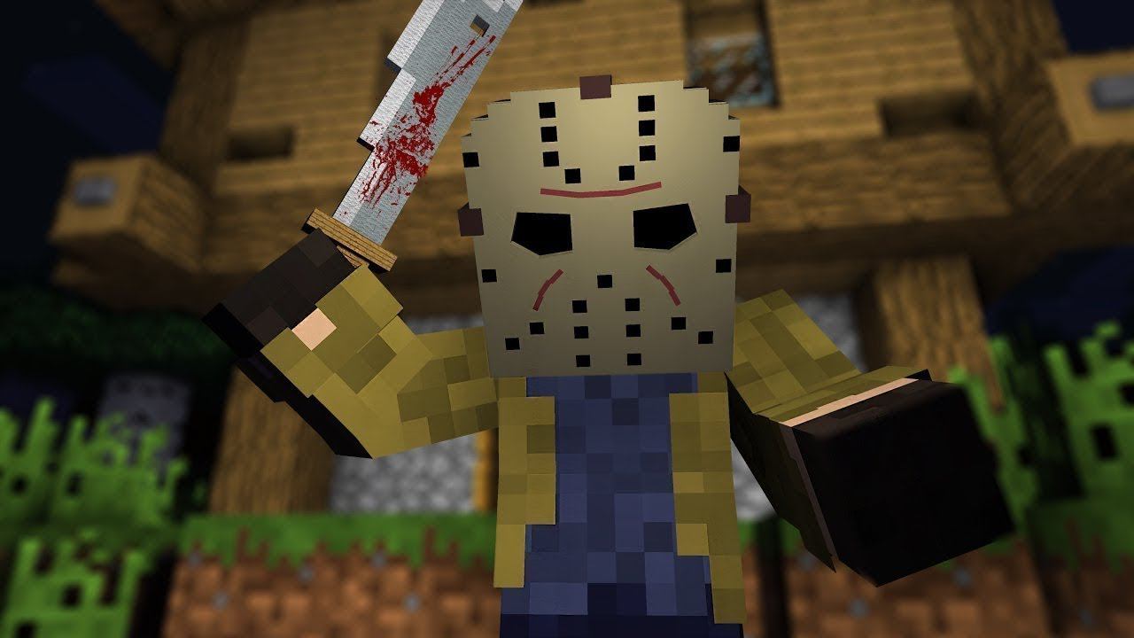 Странный маньяк поселился рядом с болотом