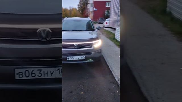 Подсветка под капот автомобиля - светодиодная лента с поворот