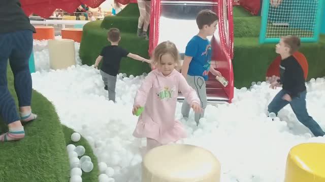 День рождения Дани и Алисы. 14 апреля 2023