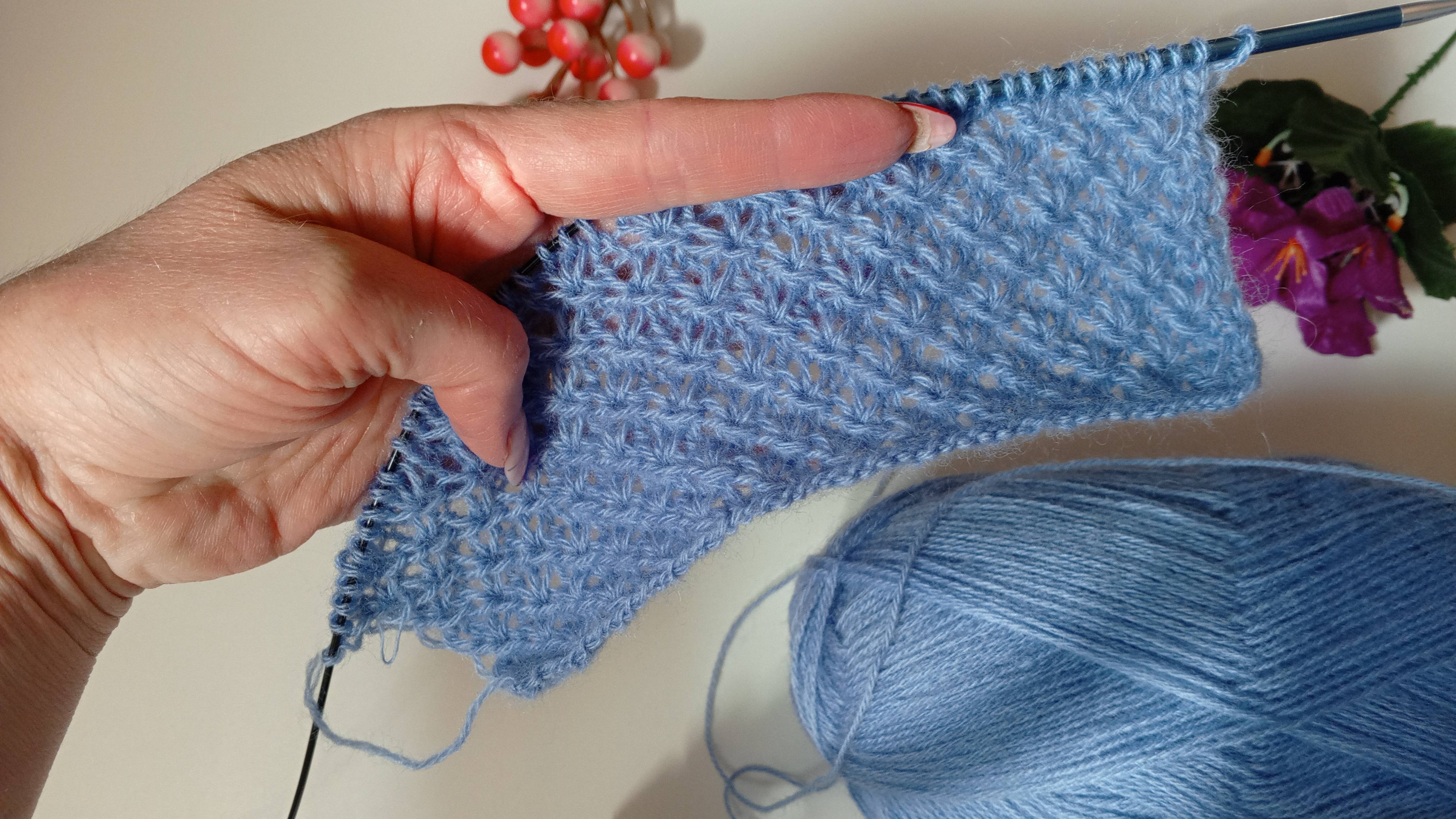 Узор _Звездочки_ свяжет даже начинающий