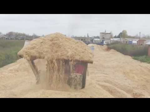 Уборка опилок по рэпу =)))