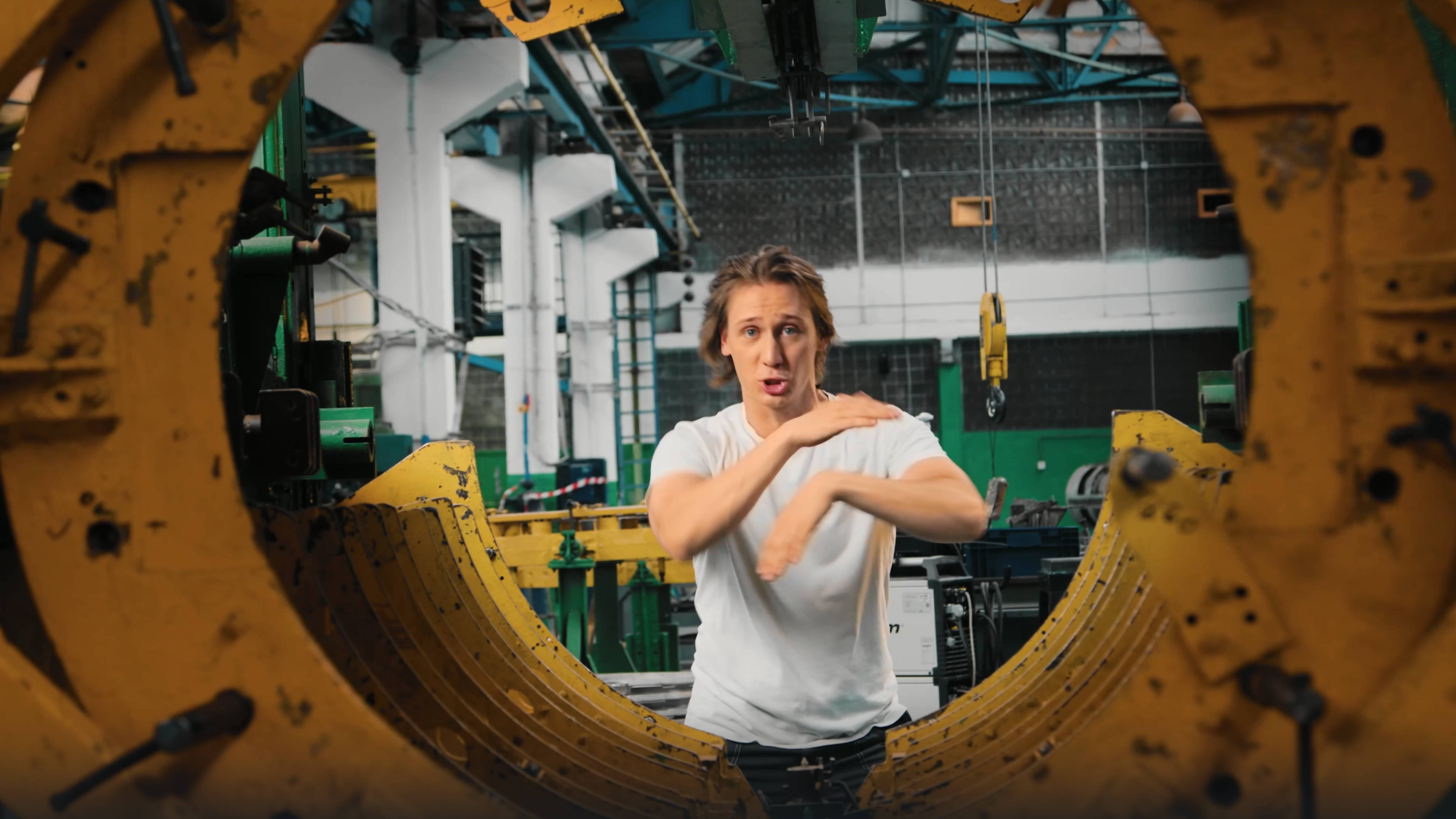 Корпоративный клип о предприятии ДМЗ