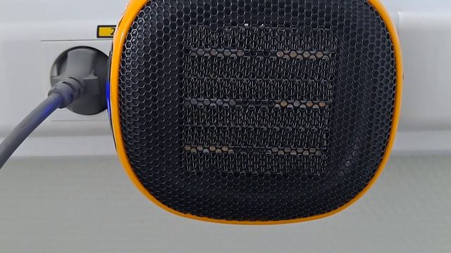 керамический портативный обогреватель Denzel DTFC-700