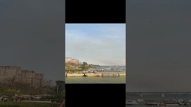 Пожар в Аксайском районе 15 сентября 2024. Ростов-на-Дону. Вид с понтонного моста