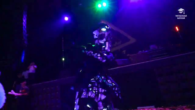 Артисты на вечеринку в стиле черное-белое в Москве — Заказать по телефону 8(977)777-28-84