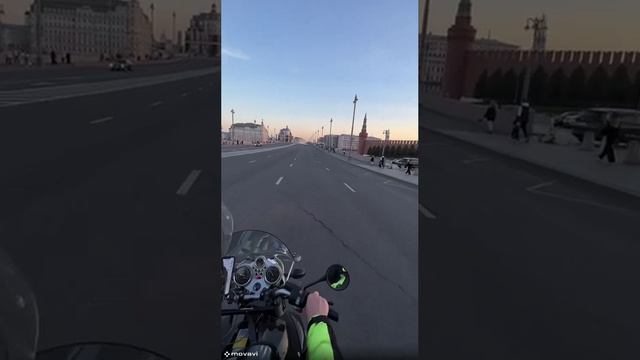 BMW R1150R Большой Московский Мост