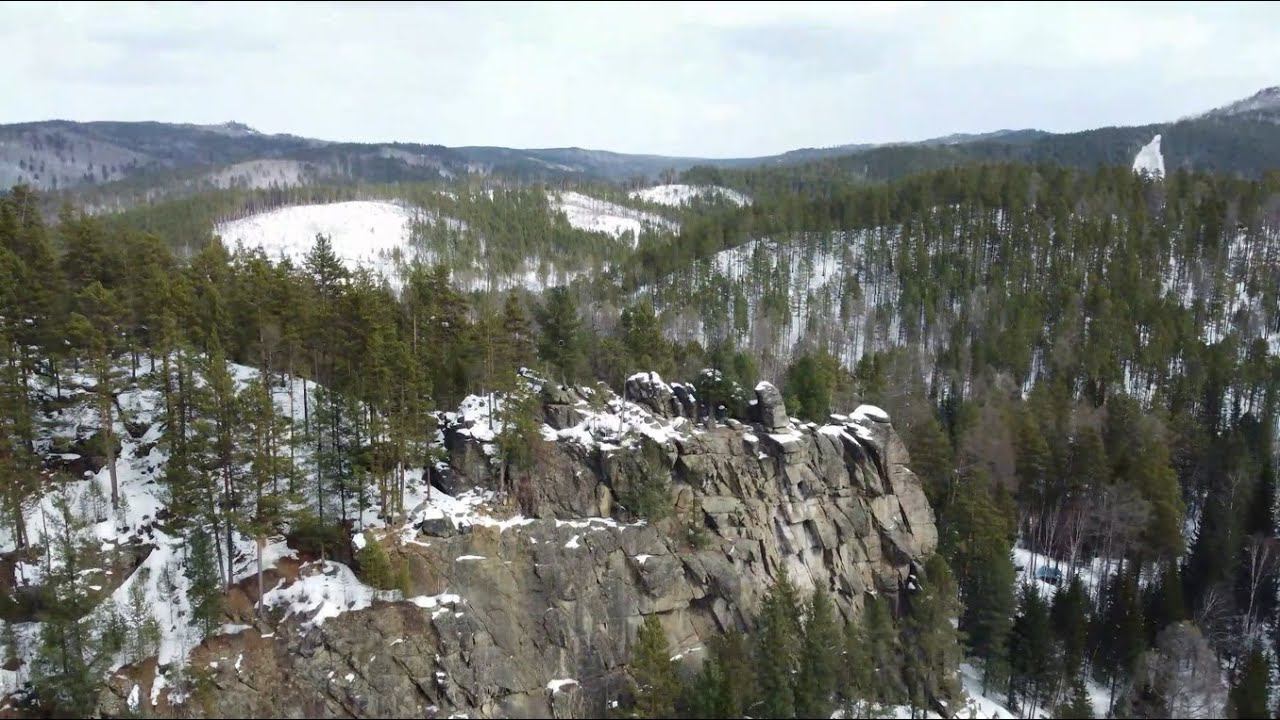 Витязь. Лыжный переход от станции "Трудный" до станции "Орлёнок" через скальник Витязь.