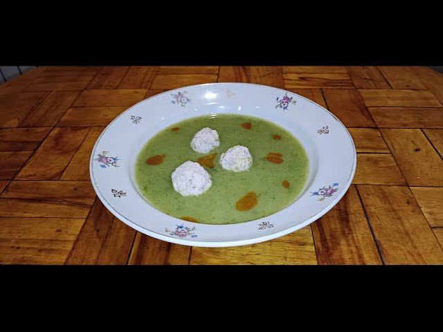 Суп пюре из ботвы редиса с фрикадельками