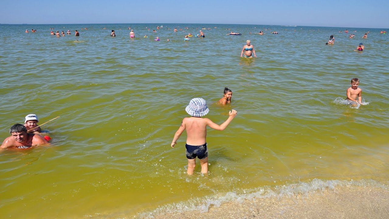 Ейск: центральный пляж 28 июня 2020г.