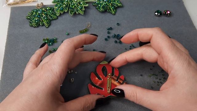 Мастер класс  брошь лист МОНСТЕРЫ