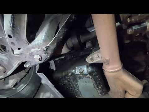 В20В. Замена датчика давления. Замена правой опоры двигателя/Степвагон