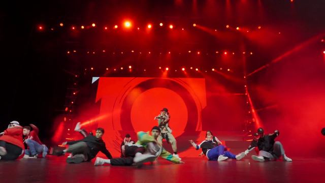 Art Force Crew "10 Лет в Игре". Номер "Freestyle". Группа Старшие Про.