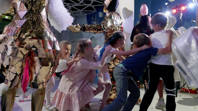 Артисты на детский праздник в Москве — заказать шоу по телефону 8(977)777-28-84