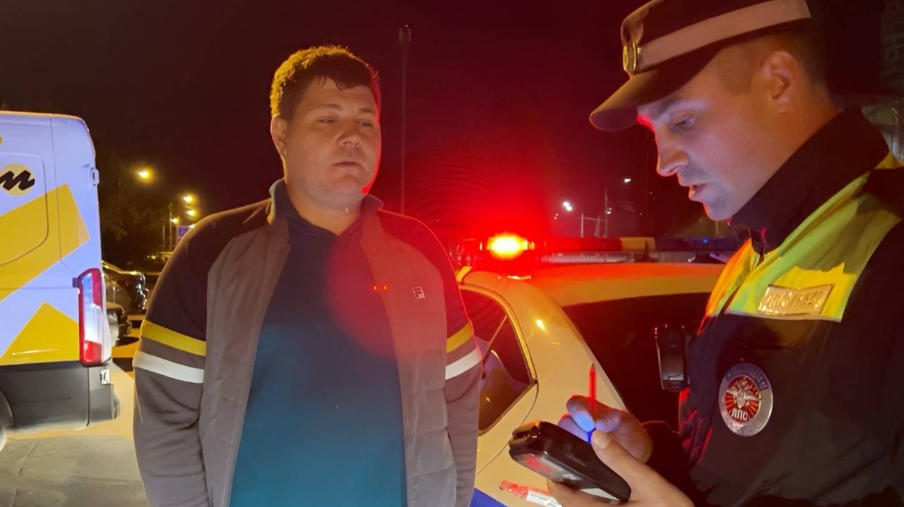 Пьяный водитель призвал граждан не употреблять алкогольные напитки за рулем