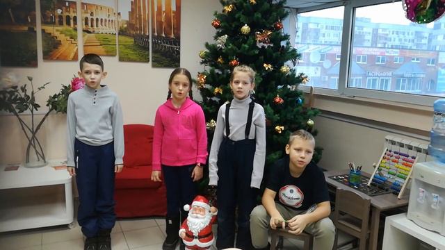 Поздравления с Новым 2020 годом от детей _Мадагаскар_